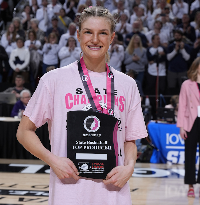 Iowa Pork Honors Five HS Girls Basketball Players with Top Producer Awards